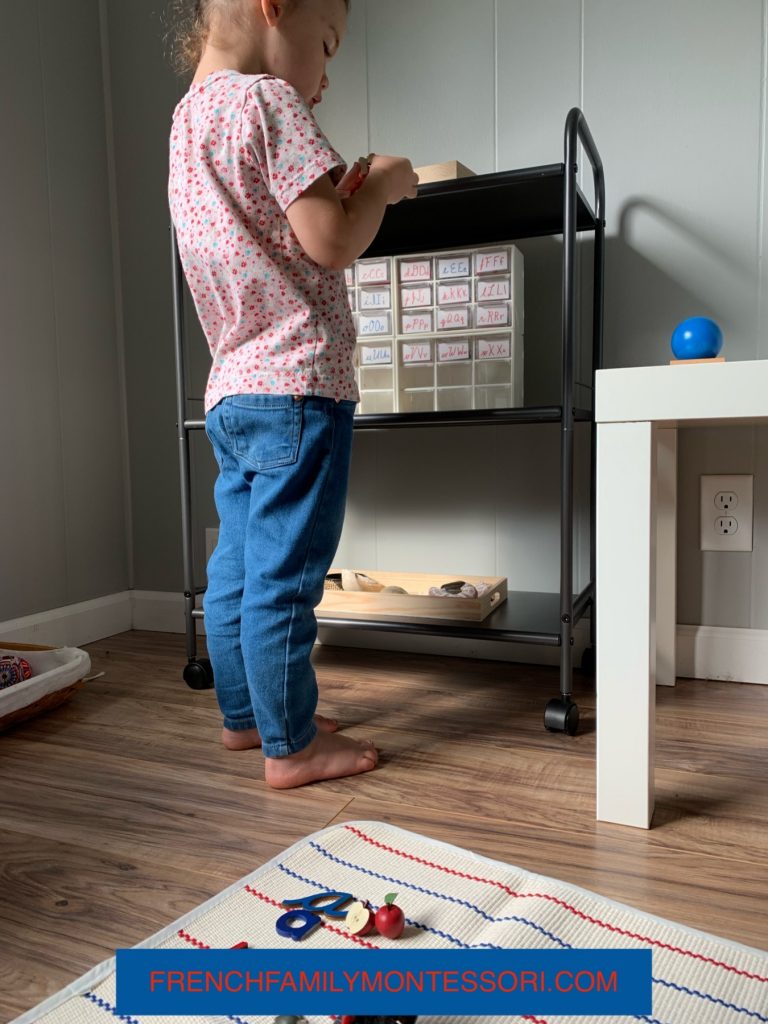 MONTESSORI: LETTER SOUND BOXES DIY – French Family Montessori